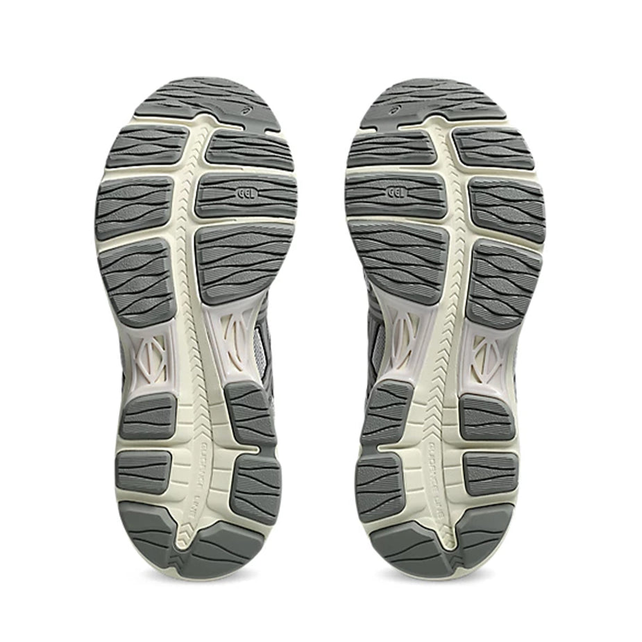 ASICS – INVINCIBLE Indonesia