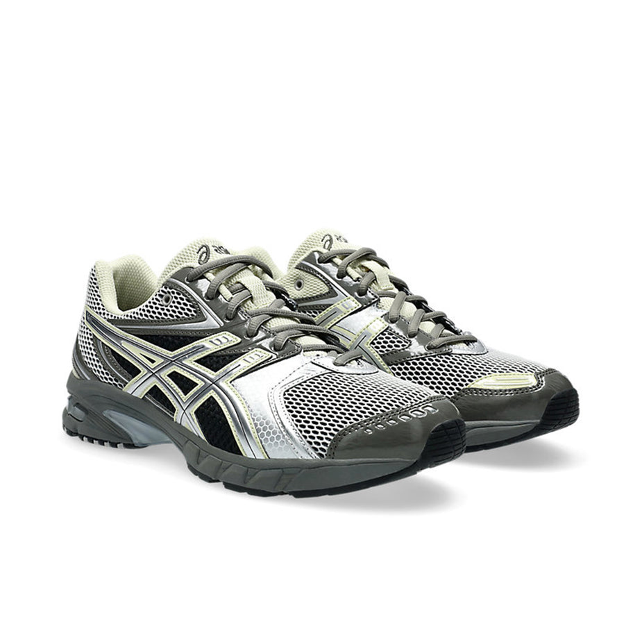 ASICS – INVINCIBLE Indonesia